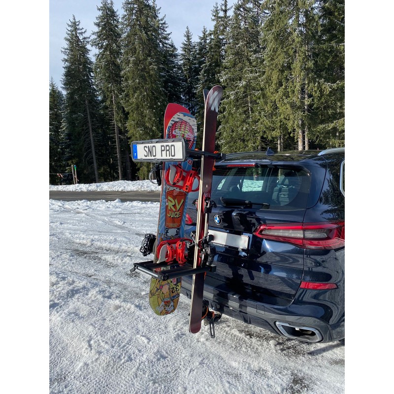 Porte-skis / surf sur attelage